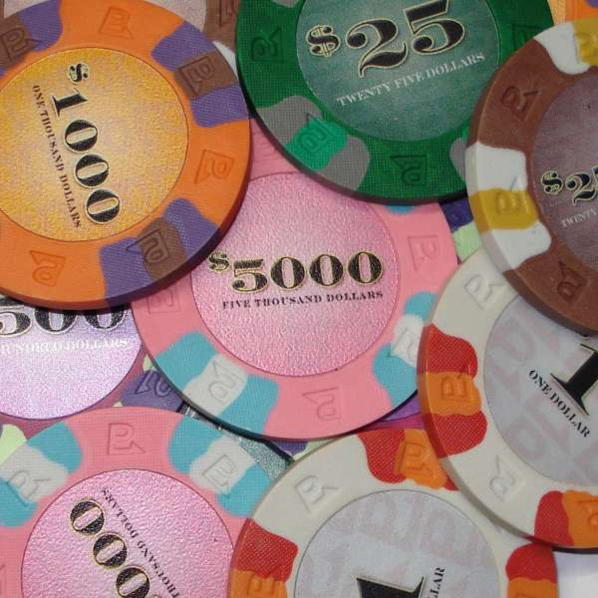 Nexgen Pro Classic poker chip set